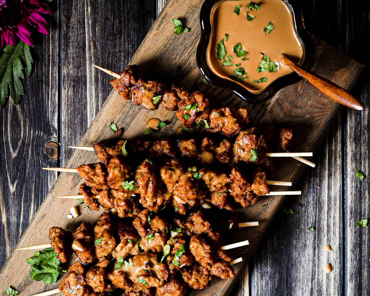 SEITAN SATAY - FLY ME TO THE VEGAN BUFFET