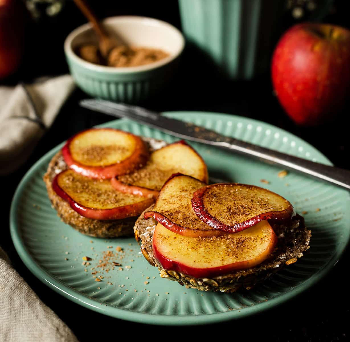 FRIED APPLE SANDWICH - FLY ME TO THE VEGAN BUFFET