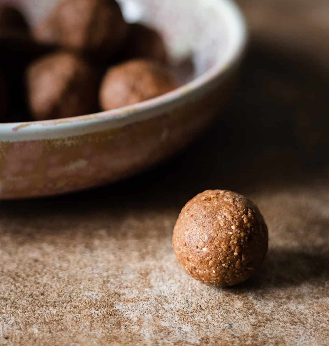 Delicious vegan superfood truffles/ Recipe